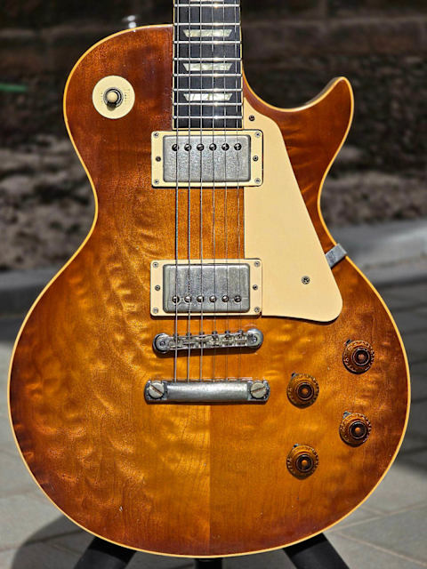 1980 Gibson Les paul heritage series elite #0525 of 1000 Honey Burst - Guitars & Amps in Seville ...