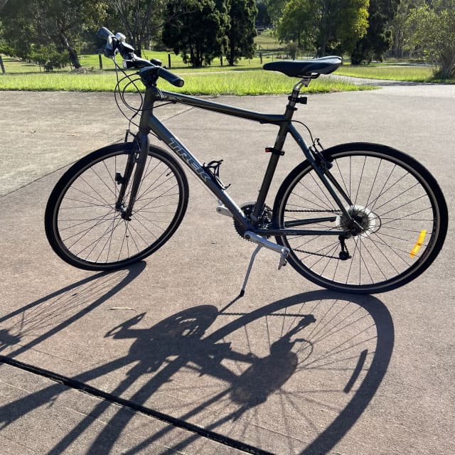 Trek 7.3 FX STRAIGHT BAR ROAD BIKE - Men's Bicycles in Penrith NSW | Gumtree Australia