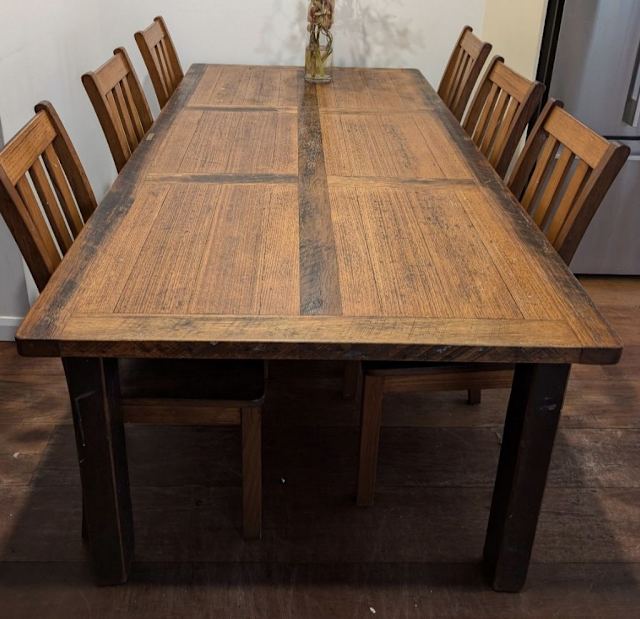 Jimmy possum dining table- FREE TO FIRST TO PICK UP - Dining Tables in ...