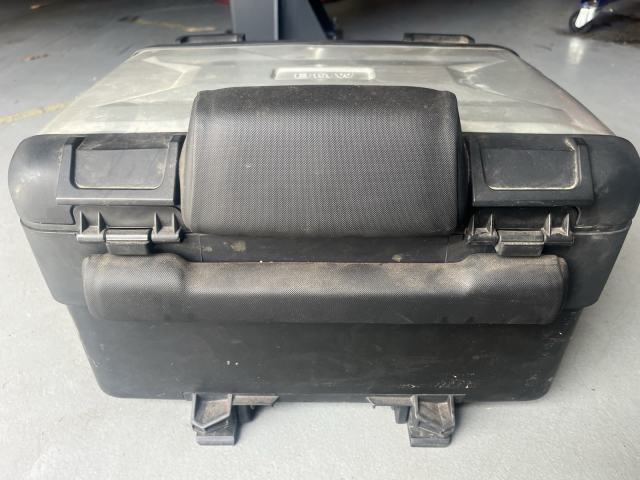 BMW R1200/1250 GS top box | Motorcycle & Scooter Accessories | Gumtree ...