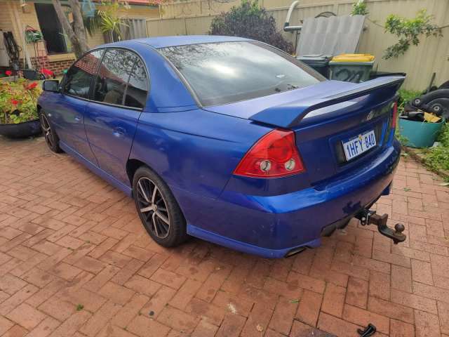 2005 HOLDEN COMMODORE SV6 5 SP AUTO ACTIVE SELECT 4D SEDAN, 5 seats VZ ...