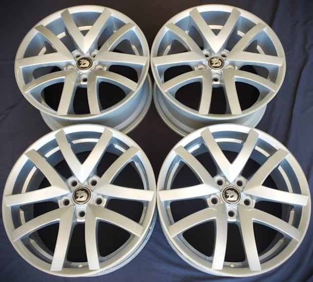 HSV VE CLUBSPORT E1 WHEELS GENUINE STAGGERED Holden Commodore Chevrole ...