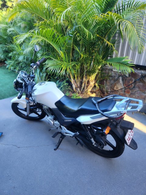 Honda CB125E motorcycle motorbike 6 months rego | Motorcycles | Gumtree ...