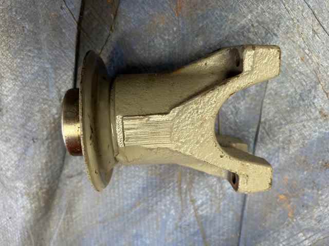 FORD FALCON XW XY XA XB GT XC 9 INCH DIFF CARRIER YOKE | Other Parts ...