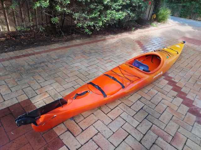 Kayak Contour Perception 4.4m. V stable Ocean going, very good cond ...