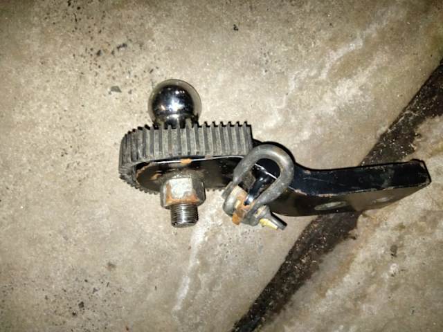 Genuine Ford Ball Mount WR2A-17843-40 MM - Other Tools & DIY in ...