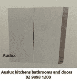 AUSLUX OAK VENEER 600 SHAVING CABINET SL600 | Building Materials ...