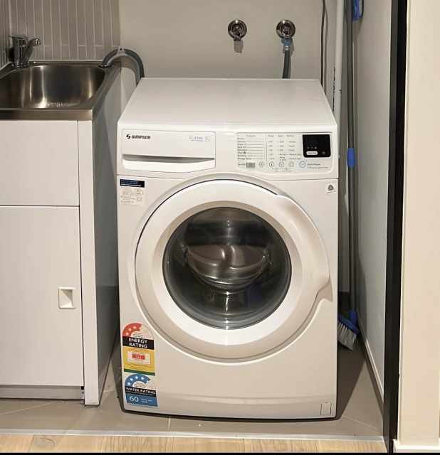 Simpson Ezi Set 7kg Front Load Washing Machine - Washing Machines ...