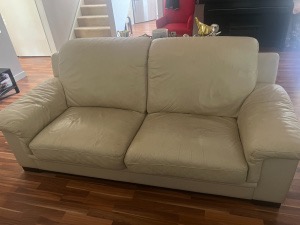 FREE 3 seater leather couch - Sofas in Deakin ACT | Gumtree Australia