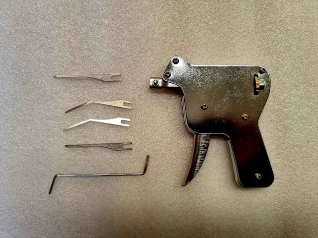 Lock pick snap gun. Brand new lock pick gun - Hand Tools in Adelaide ...