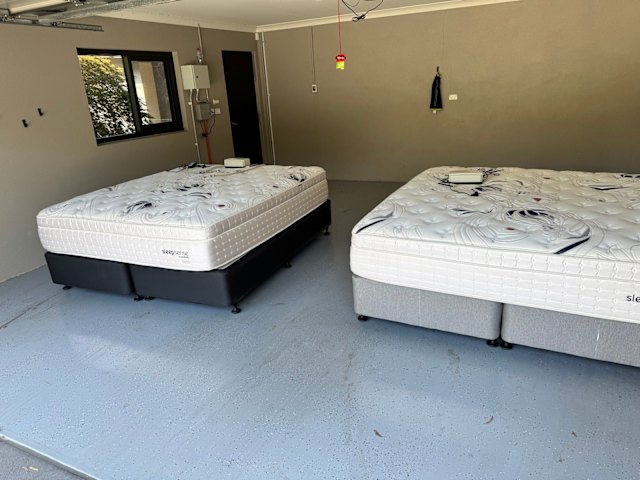 King sized bed Sleep Sense - Beds in O'Malley ACT | Gumtree Australia