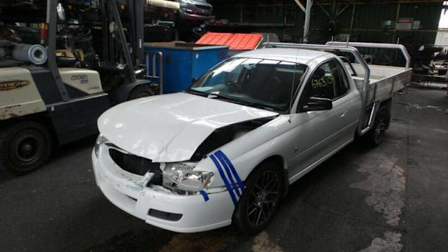Now Wrecking: 2006 VZ Commodore One Tonner | Wrecking | Gumtree ...