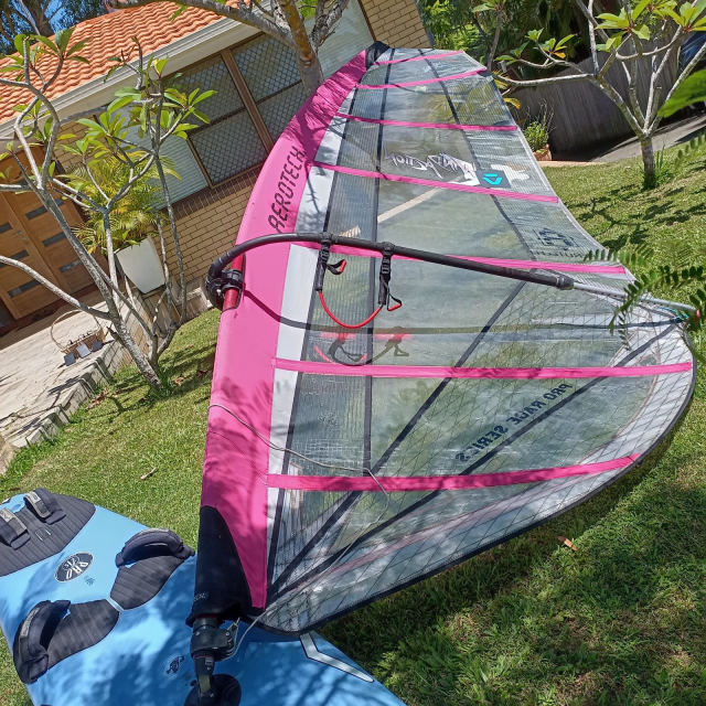 Windsurfer complete rig - Surfing in Ashmore QLD | Gumtree Australia