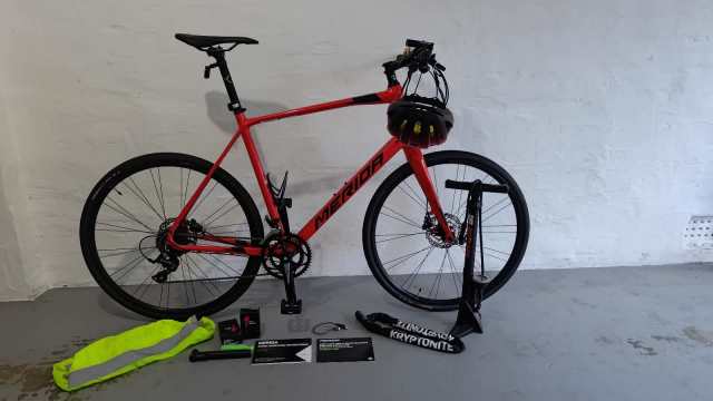 Merida 21 Speeder 200 XL Golden Red Black bike with extra gear - Men's ...