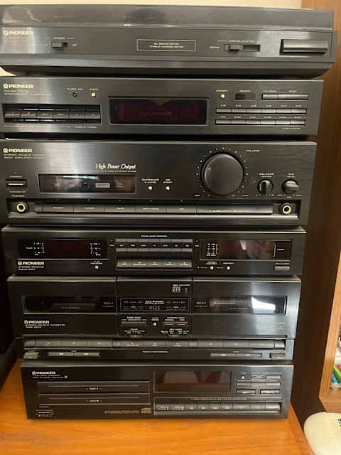 Pioneer hi fi sound system with turntable - Stereo Systems in ...