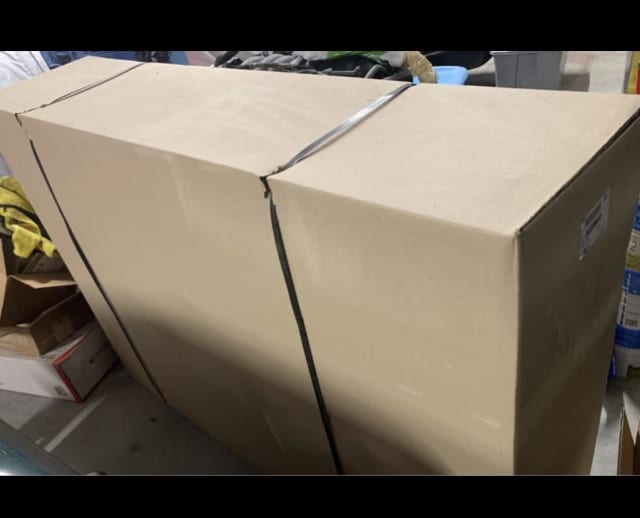 Genuine Holden VF Commodore SS SSV Left and Right front guards | Auto ...