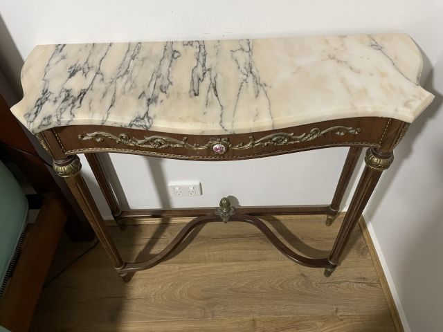 Antique Hall Table with a Marble Top and a Mirror - Antiques in Seaford ...