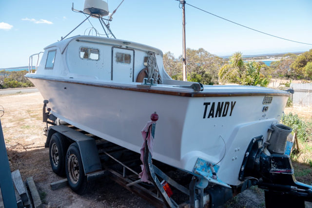 Bertram 25 foot cruiser | Motorboats & Powerboats | Gumtree Australia ...