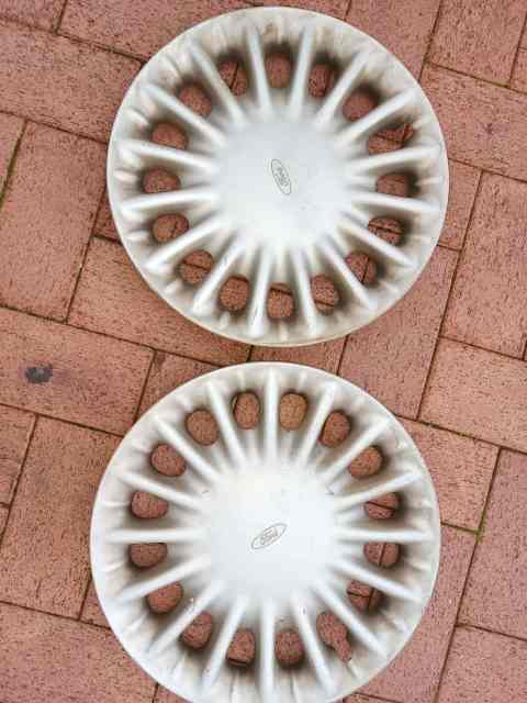 2 original hubcaps for Ford Falcon El. | Wheels, Tyres & Rims | Gumtree ...