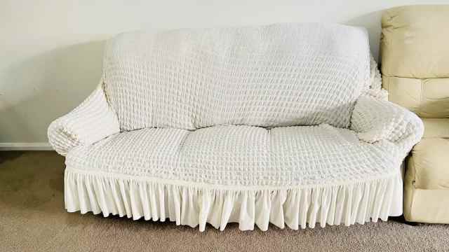 Beautiful Sofa for FREE! - Sofas in Parramatta NSW | Gumtree Australia