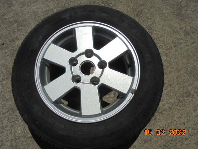 15 X 7 COMMODORE MAG RIM & TYRE | Wheels, Tyres & Rims | Gumtree ...