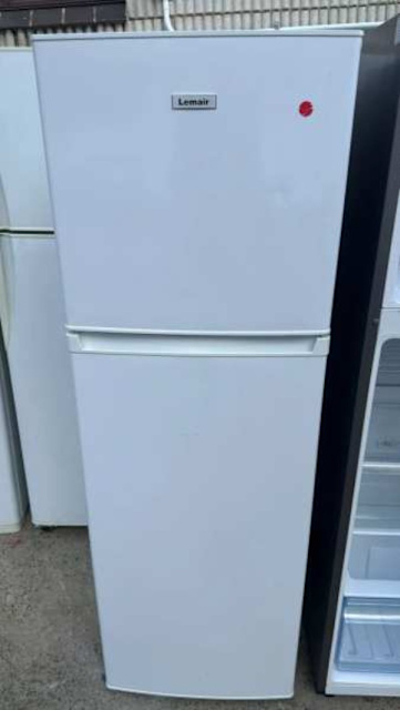 Lemair 269 Litres Fridge Freezer. - Fridges & Freezers in Sydney City ...