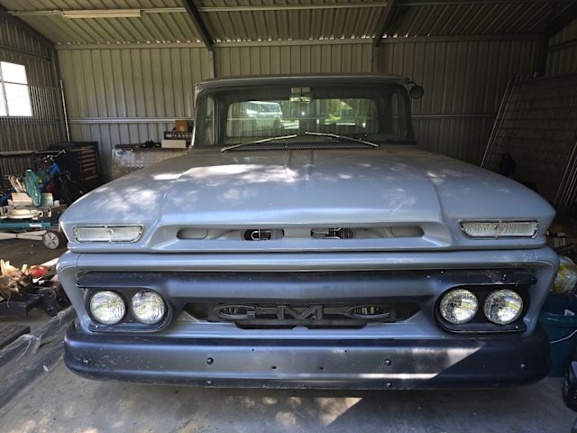 GMC pick-up / chevy c10 pickup truck project | Cars, Vans & Utes ...