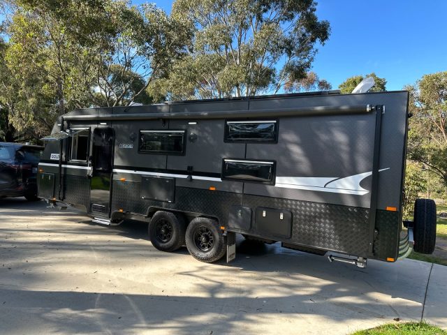 2023 Leader Gold 7.6m (25ft) Quad Bunk Caravan | Caravans | Gumtree ...