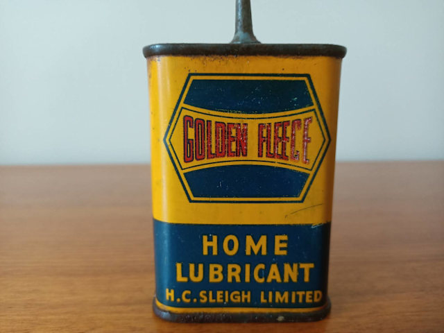 Golden fleece Home All METAL Lubricant Oil Can 4 FL | Collectables ...