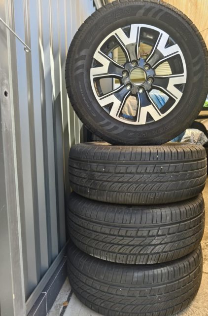 Genuine 18 inch Ute SUV rim alloy mag wheels | Wheels, Tyres & Rims ...