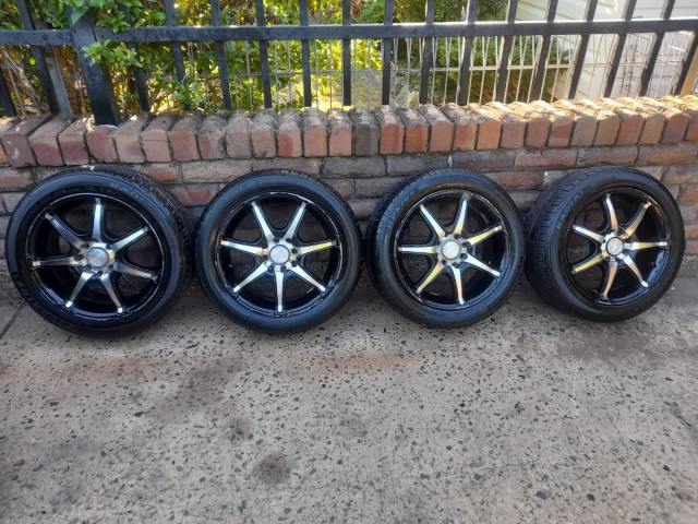 Set of 4x 15-inch Speedy Alloy Wheels with 90% Tyre Tread Multi Stud ...