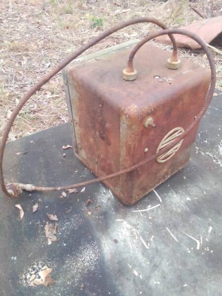 A.W.A VINTAGE VALVE CAR RADIO(1930'S) | Audio, GPS & Car Alarms ...