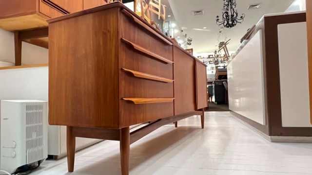 Amazing MCM Sideboard Retro Vintage Fully Restored - Buffets & Side ...