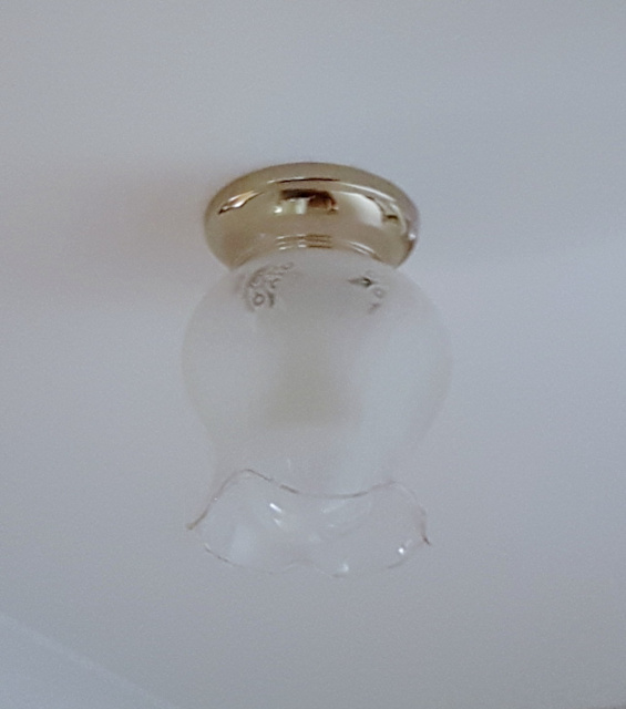 Single Vintage Classic Brass Light with Glass Pattern Etched Shade ...