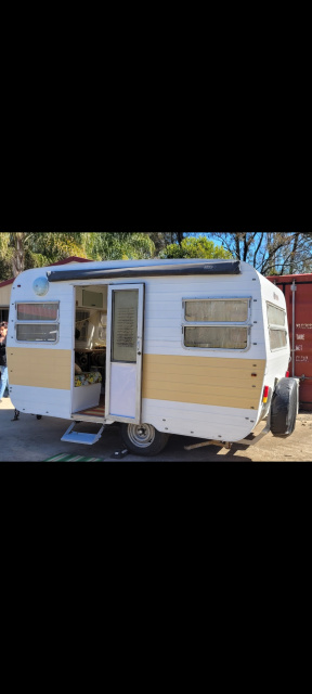 VINTAGE 1978 FRANKLIN HUNTER CARAVAN | Caravans | Gumtree Australia ...