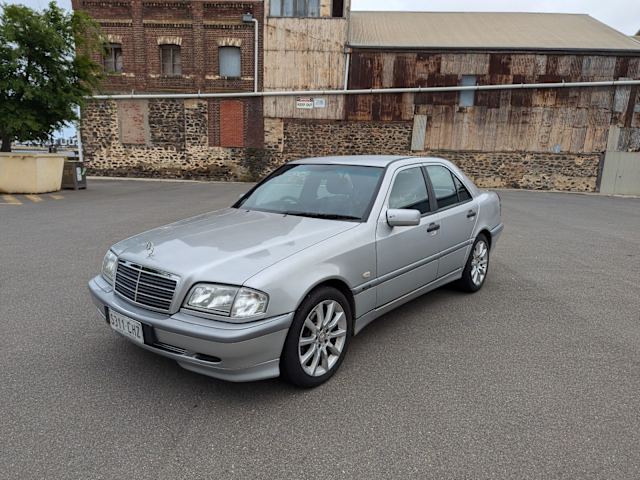 1998 MERCEDES-BENZ C180 CLASSIC 5 SP AUTOMATIC 4D SEDAN | Cars, Vans ...