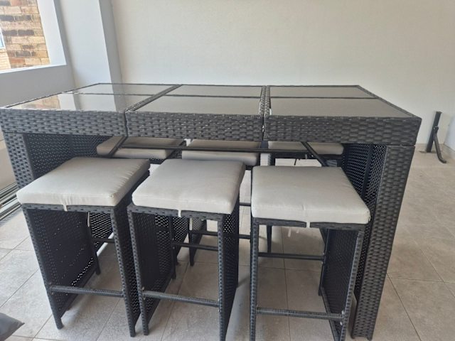 Like New! 7 piece outdoor dining table set - Outdoor Dining Furniture ...