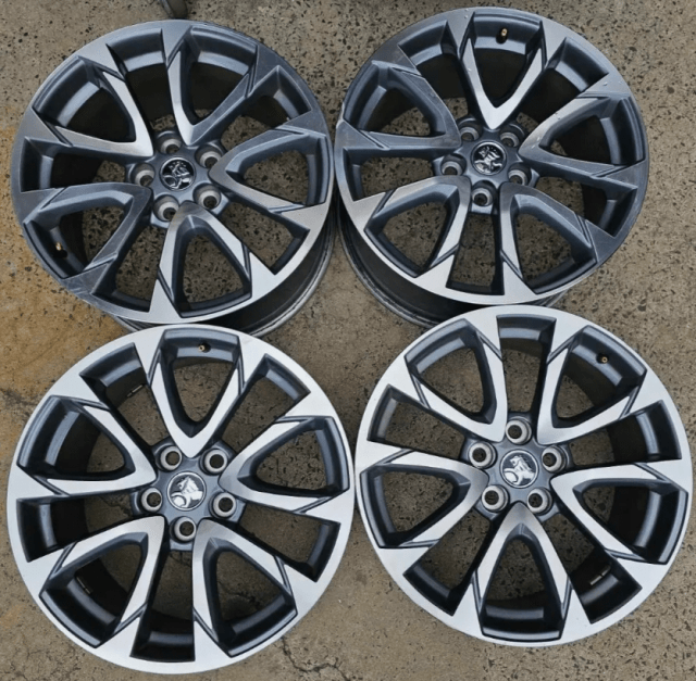 4x 19 Genuine Holden VF Series 2 Calais V Wheels Suit VE VF- 19x8.5 5 ...