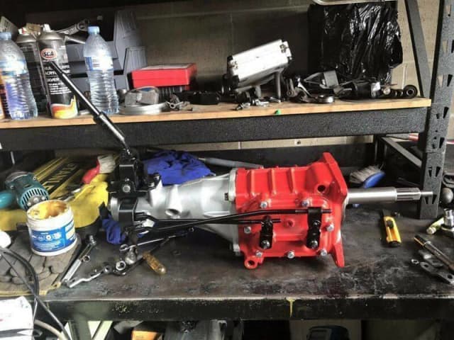 Aussie 4 speed V8 M21 gear box with shifter and linkages$3500 outright ...