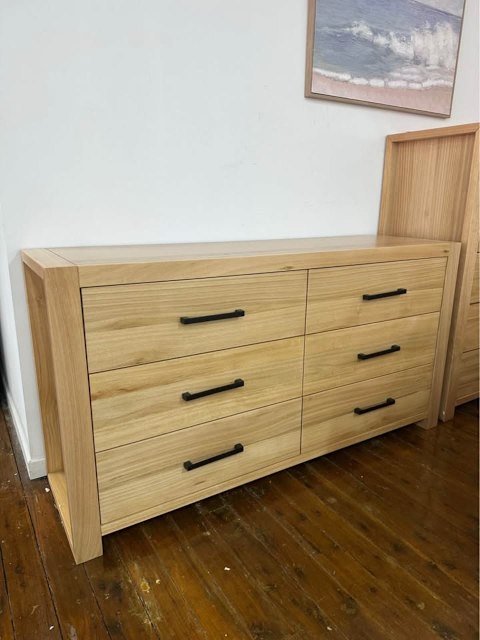 Hugo Dresser - Dressers & Drawers in Canberra City ACT | Gumtree Australia