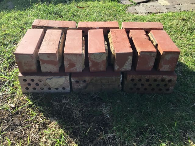 Free bricks for your DIY project, 22 in total | Building Materials ...