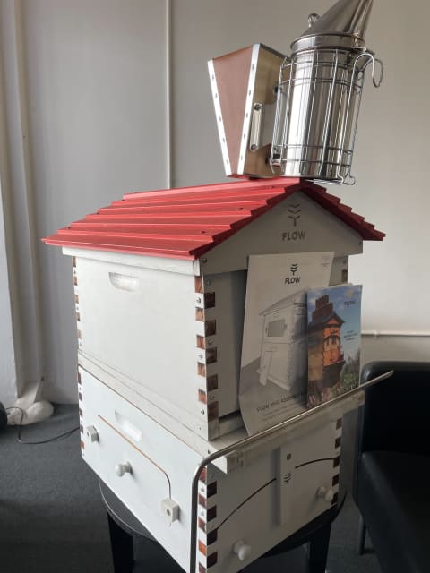 Flow Beehive Classic Fully assembled Vacant possession | Other Home ...