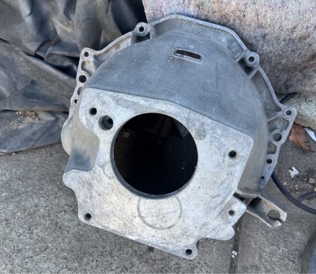 Commodore 5L V8 T5 manual bell housing VN VP VG VR VS | Engine, Engine ...