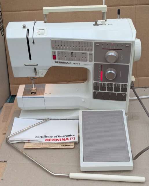 Bernina sewing machine model 1130S with foot pedal knee lever and case ...
