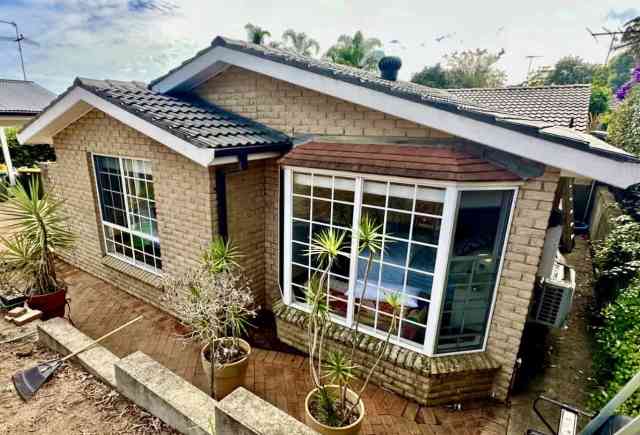 (AQUATIX) Rendering .. day labourer renderer 💯 acrylic /cement render ...