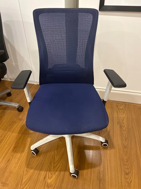 Officeworks Office chair - Office Chairs in Breakfast Point NSW ...