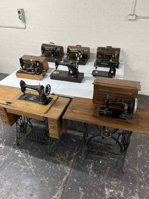 ANTIQUE SEWING MACHINE COLLECTION - Antiques in Lilyfield NSW | Gumtree ...