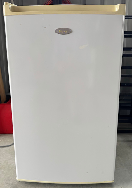 Haier Bar Fridge - Very Clean and Runs Well - Fridges & Freezers in ...