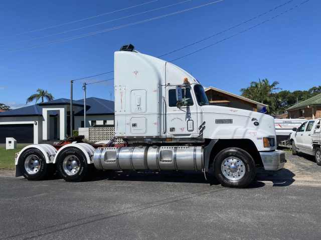 1993 Mack clr superliner promotion model gold dog | Trucks | Gumtree ...