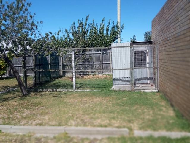 TIMBER ,WIRE, SHADE CLOTH, FREE | Fencing & Gates | Gumtree Australia ...